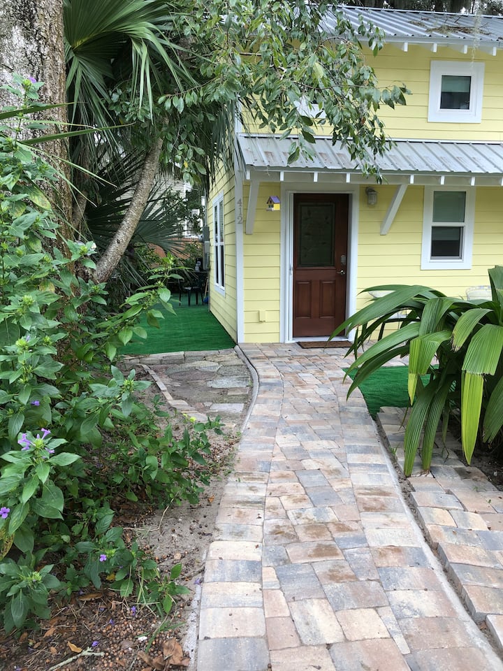 Entire House-the Birdhouse- Downtown Orlando Oasis - Orlando, FL