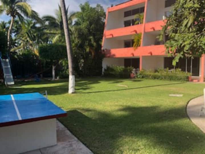 Apartment In Ixtapa's Golf Course Residential - Zihuatanejo