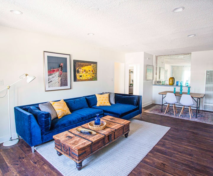 Charming Silver Lake Bungalow, Virgil Village! - Hollywood, CA