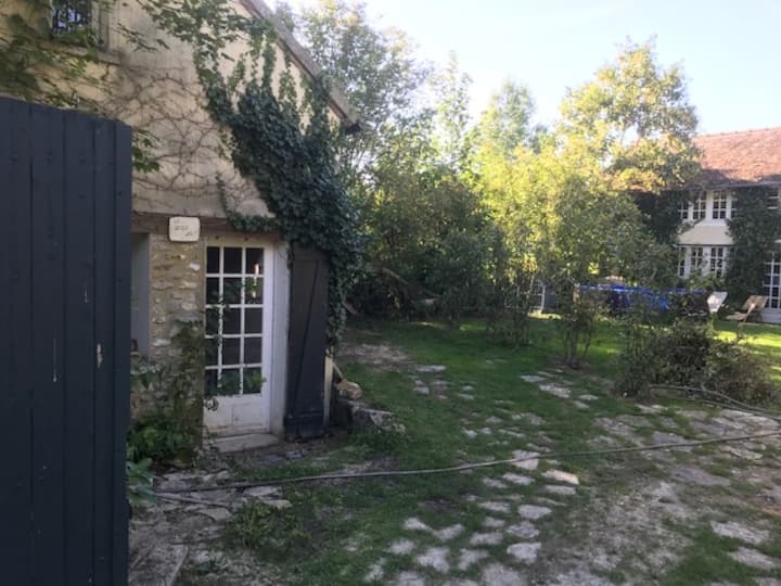 Guest House Dans Propriété Proche De Paris - Houdan
