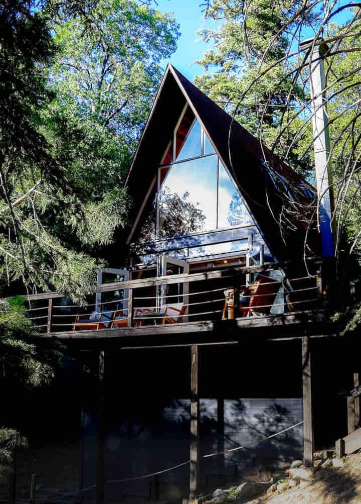 Up In The Oaks A-frame - Forest Falls, CA