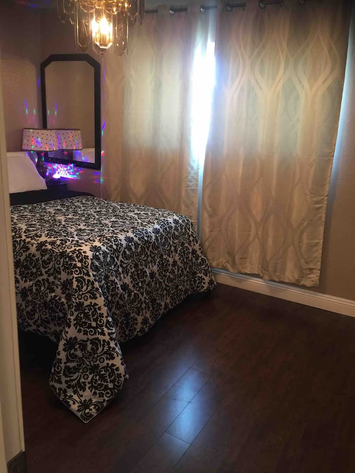 Beautiful 2 - Buena Park, CA