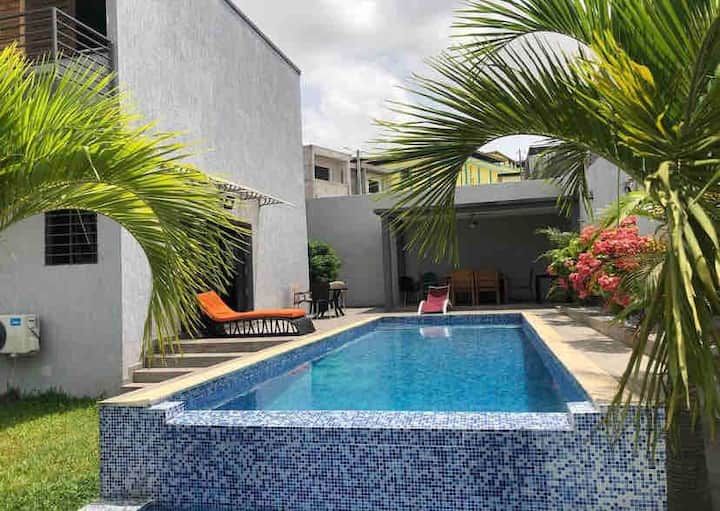 Villa 4ch Abidjan Avec Piscine Privée - Abidjan