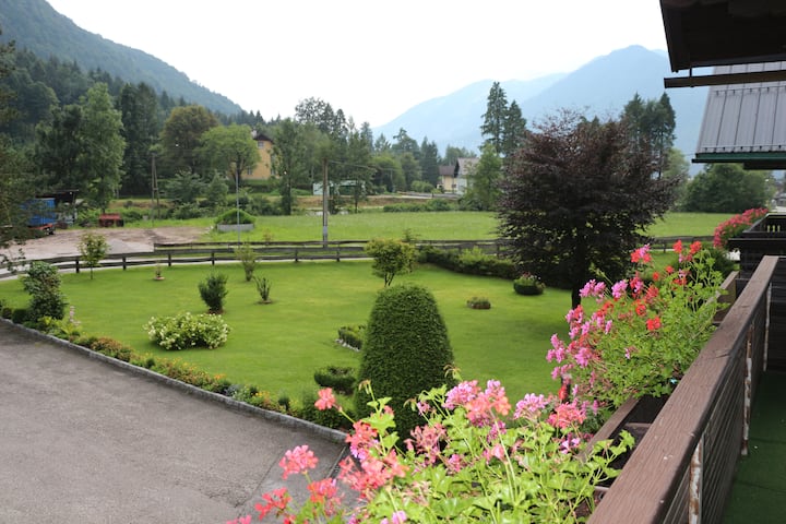 Rustikale Wohnung Mit Bergblick - Ebensee
