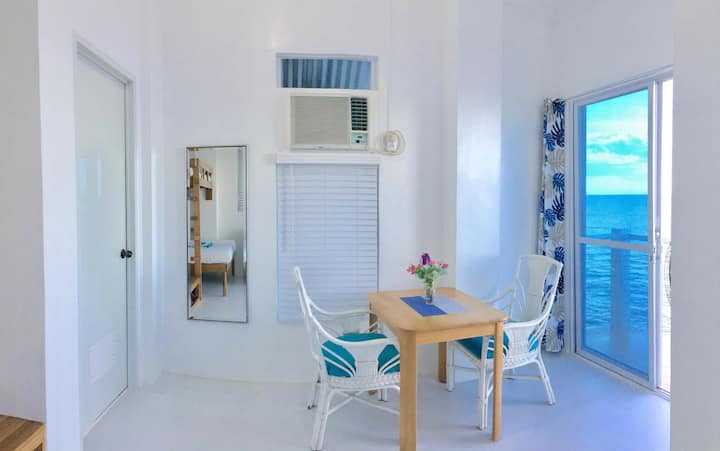 Family Room With Seaview Near Oslob Whale Shark - Boljoon