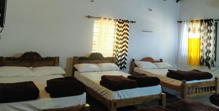 Stillwater Homestay With Private Room With Outside - Chikmagalur