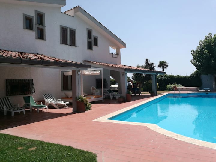 Villa C/piscina 100mt Dal Mare Roma G - Cerveteri