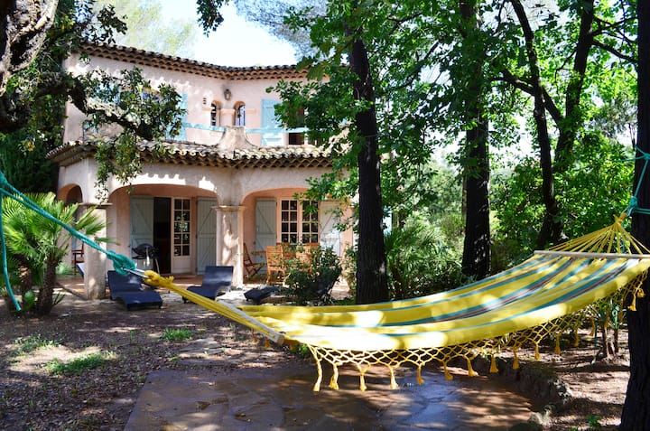 Villa Valescure Havre De Paix 6 Personnes - Var