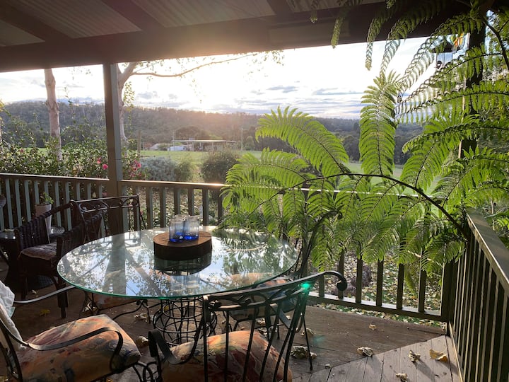 Mystic Valley Farmhouse Retreat-
Stra Registered - Manjimup