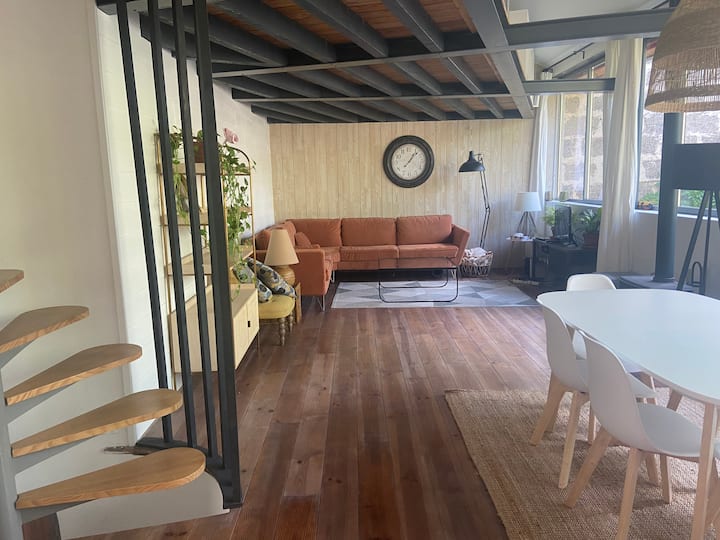 Maison D'archi 110m² - Jardin, Garage, Proche Tram - Burdeos