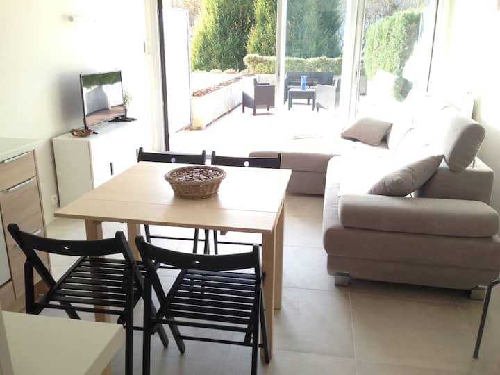 Idéalement Situé Sur Le Port Au Bon Air Du Lac! - Aix-les-Bains