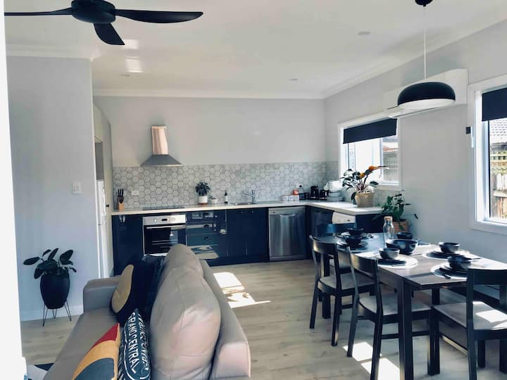 Umina Seaside 700m To Beach Prime Location 2brs - Patonga