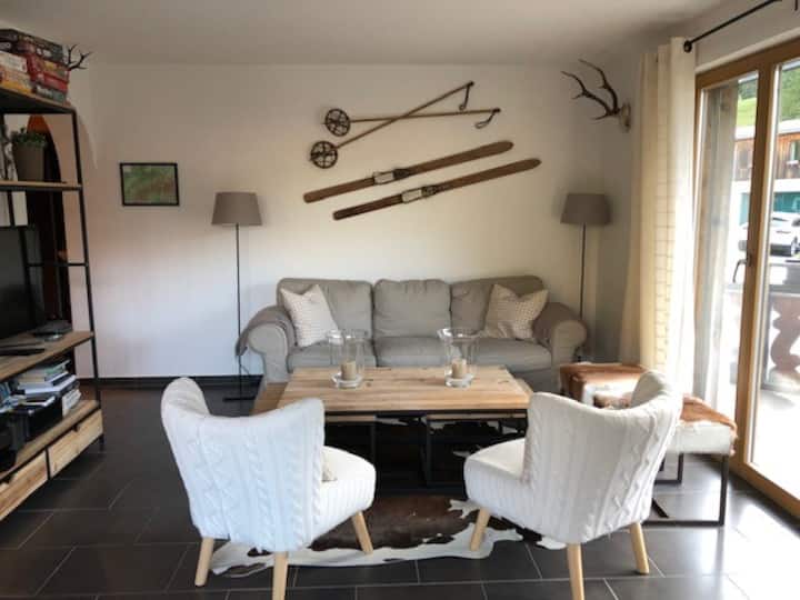 3-room Klosters Holiday Apartment - Klosters-Serneus