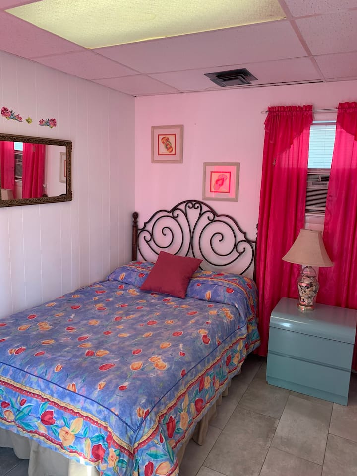 Beachblock-sleeps4 1bedrmkitchen - Toms River, NJ