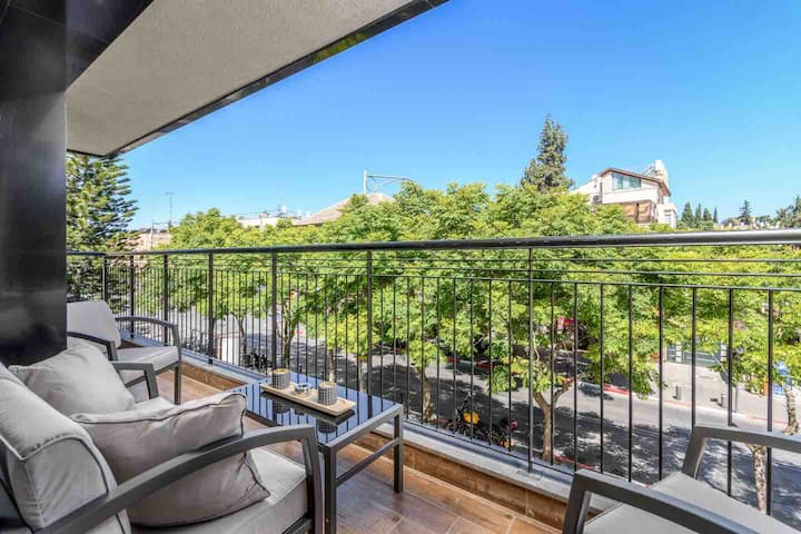 Luxury 3 Br On Emek Refaim Close The Orient Hotel - 耶路撒冷