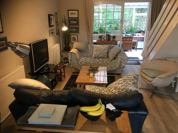 Newly Renovated & Homely, Cozy Home In Cardiff - Cardiff