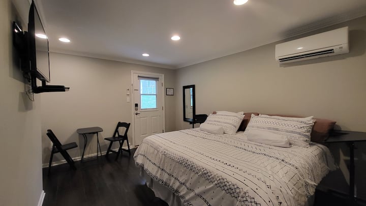 Alexandria Prvt Room&entry/ensuite Bath/free Prkng - Alexandria, VA
