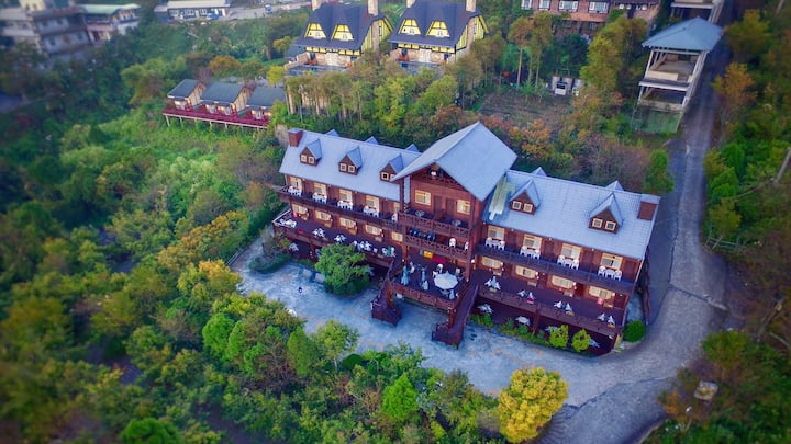 清境比佛利山莊-精緻四人房 - 푸리 진