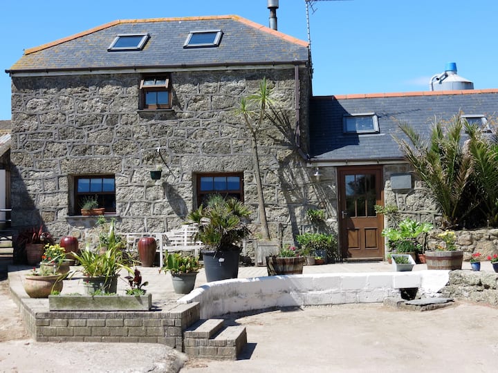 Farm Getaway Close To Beaches And Minack Theatre - Porthcurno
