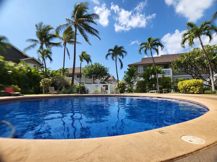 2-bd 2-bath Koolina Tiki Townhome W/ Pool - Kapolei, HI