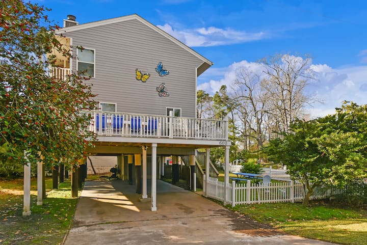 The Tree House At Old Beach - Virginia Beach, VA