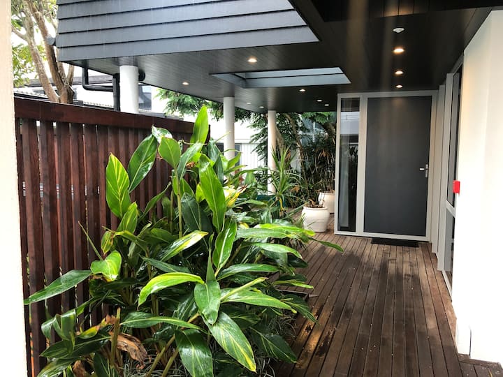Garden Apartment - New Plymouth