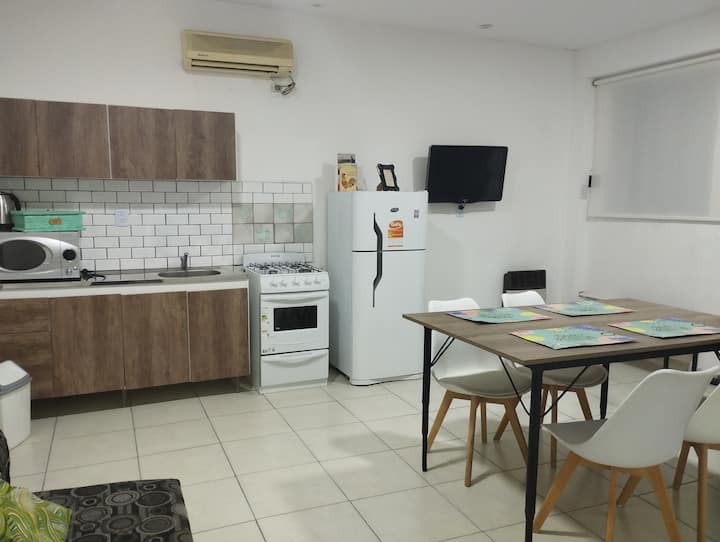 Lugar Centrico, Espacioso Romantico Y Moderno! - San Rafael
