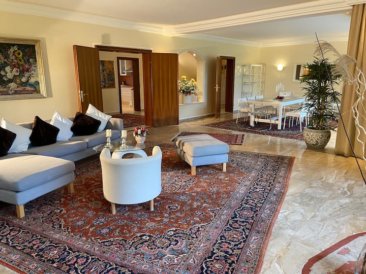 Luxus 300 M² Villa - Munich