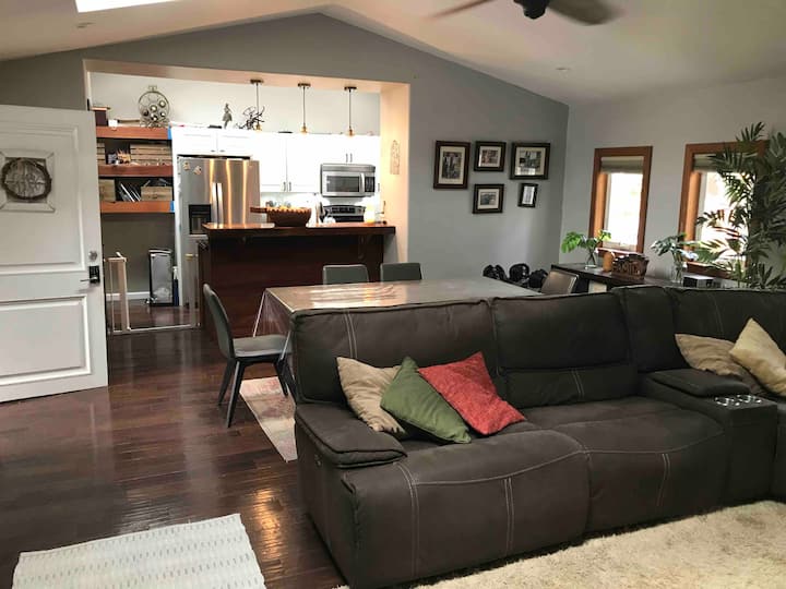 2bdr/1bath-ac -Work From Home - Ideal For Families - O‘ahu, HI