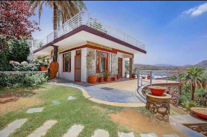 Richi Bungalow With Hill View - Mount Abu