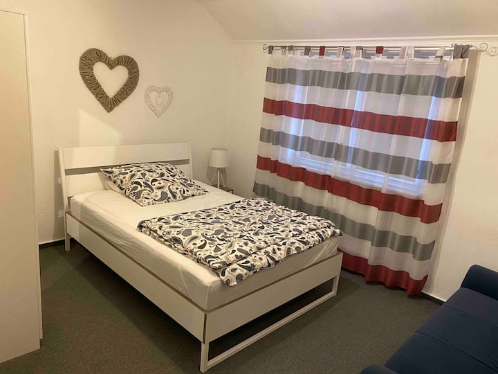 Lichtdurchflutete Ferienwohnung Für 2 Personen - Bremen