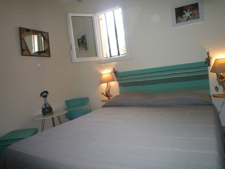Chambre, Entrée Indépendante,- 500 M De La Plage ! - Porto-Vecchio