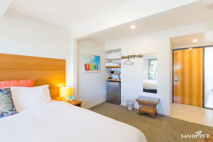Ocean View King Room-sunrise View - Apollo Bay