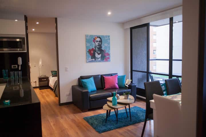 Muy Acogedor Y Hermoso Apto Bogotá Sector Mazuren - Bogota