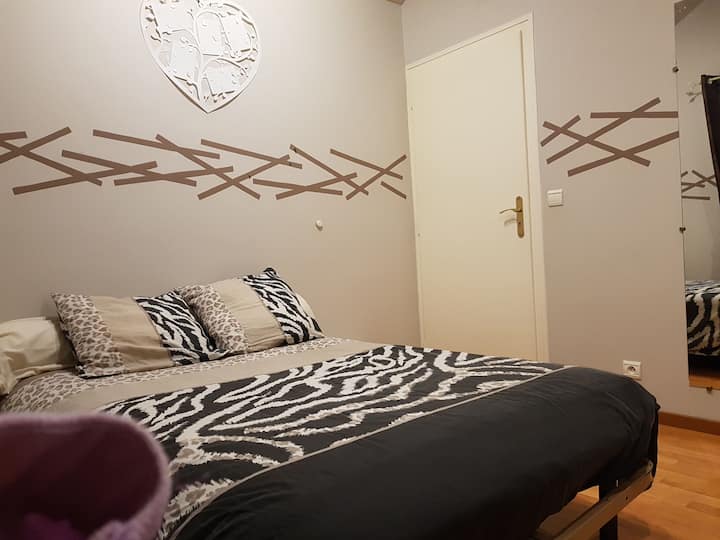 Chambres Dans Maison, éTage Réserver Au Locataires - Annemasse