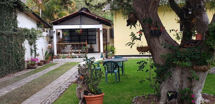 “Suite 1” Jabel Tinamit Hotel & Villas - Panajachel
