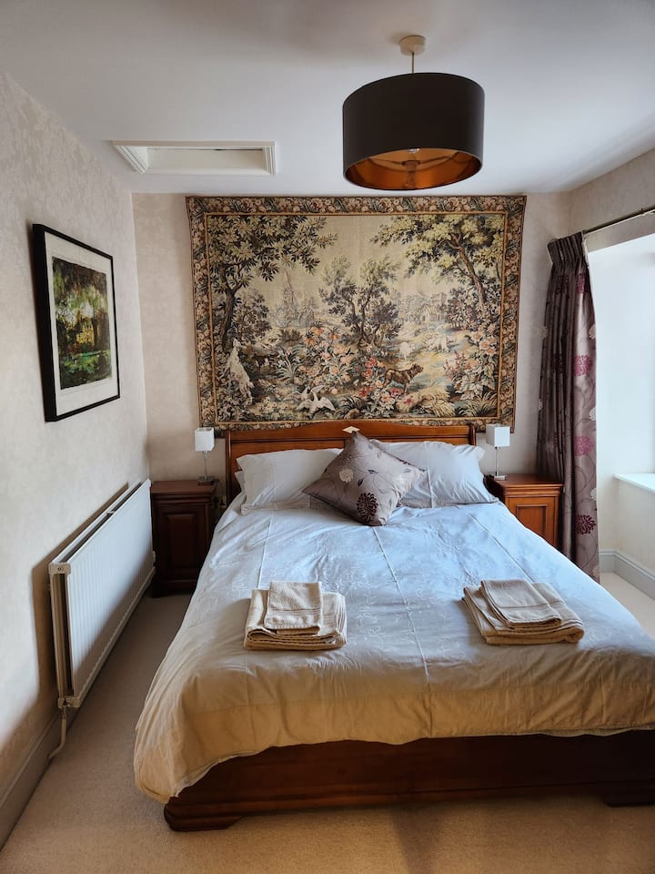 En-suite Double Room, Private Entrance And Parking - Stamford