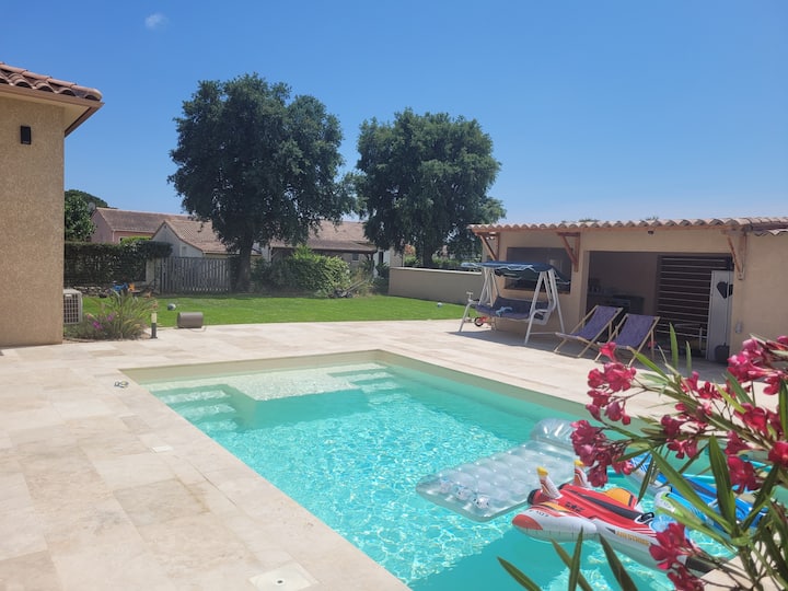 Maison Familiale Avec Piscine Chauffée Et Clim - Aléria