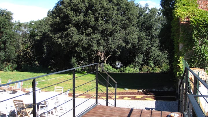 Grands Logements Dans Château - 18pers - Perpignan