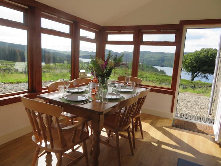 Finchairn Cottage On A Private Hill Farm Estate. - Loch Awe