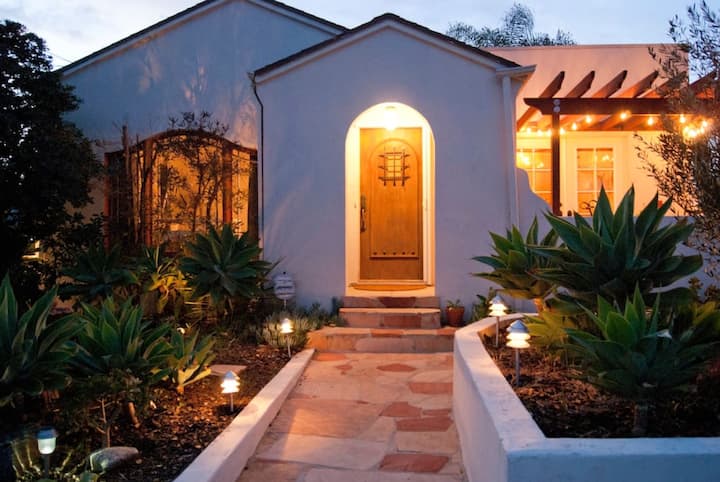 Silver Lake Hilltop Hideaway - Los Angeles