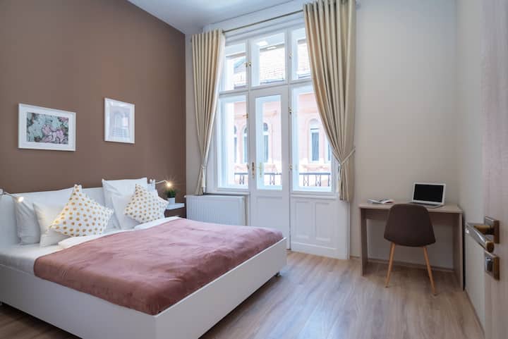 Spacious *New* Apartment Close To Basilica - Budapest