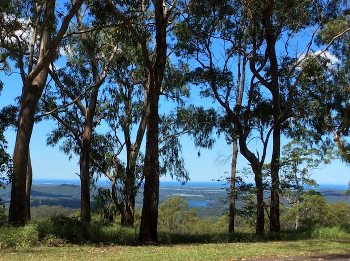 Mount Mellum Vacation Rentals & Homes - Queensland, Australia | Airbnb