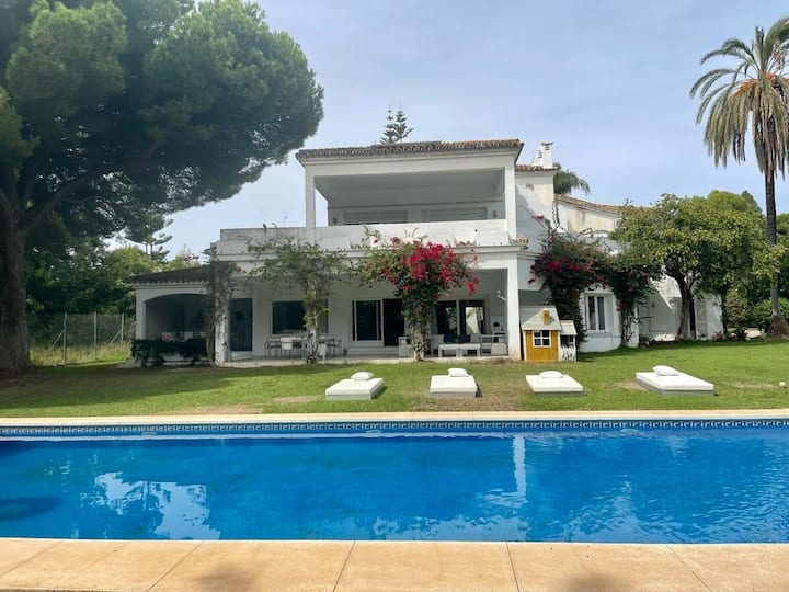 Villa De Lujo Guadalmina Playa - Ojén