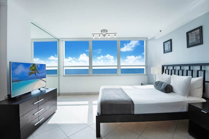 Fantastic Ocean View Condo - Miami Beach