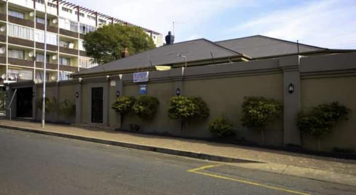 De Lambert Guesthouse - Johannesburg