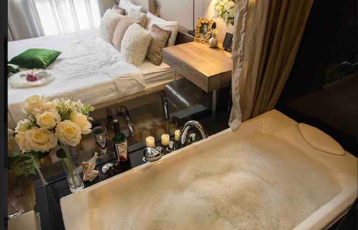 Luxury Apt@hippest Area Nimmanfreenetflixgym/pool - Chiang Mai