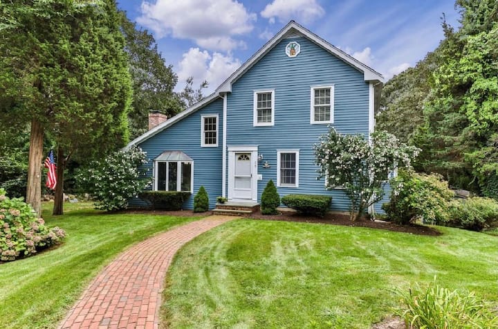 Private Cape Rental 1 Mile From The Beach! - デニス, MA
