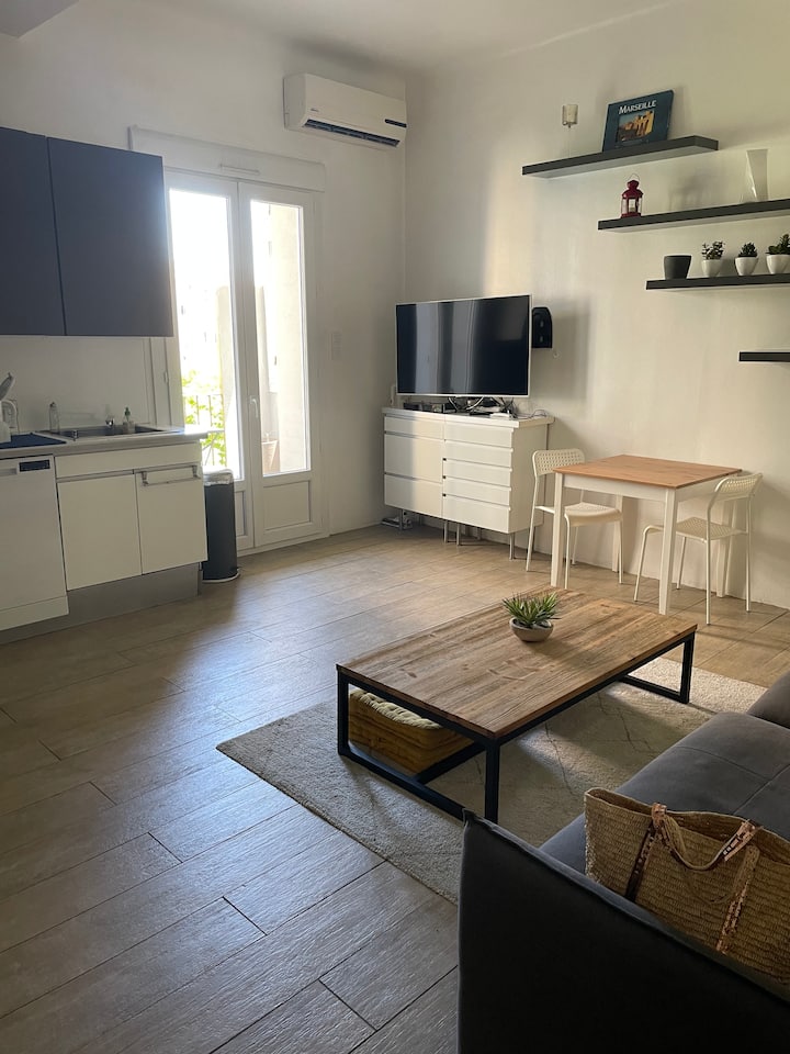 Charmant T3 Tout éQuipe Avec Balcon/castellane - Marseille