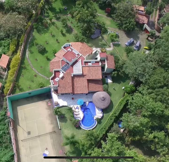 Rancho Gs. La Casa Mas Espectacular De Malinalco - Malinalco